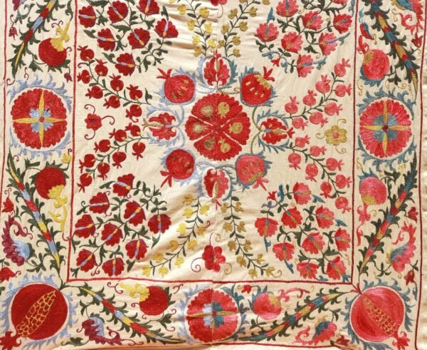 Handmade Suzani Embroidery. Unique and Distinctive Embroidery | Minzifa ...